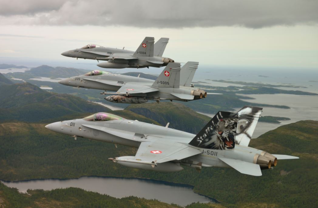 L3 MAS remporte deux contrats internationaux pour l'entretien de F/A-18 ...