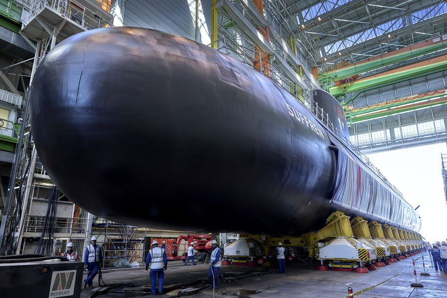 Un sous-marin d’attaque nucléaire français au port d’Halifax. - Les ...